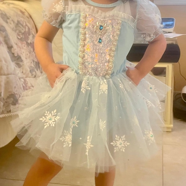 Elegant Ice Princess Dress for Girls- Sparkling Snowflake Design - Etsy
