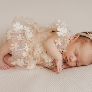 Sitter Outfits Girl Prop Outfit, Sitter Props, Sitter Photo Prop ...