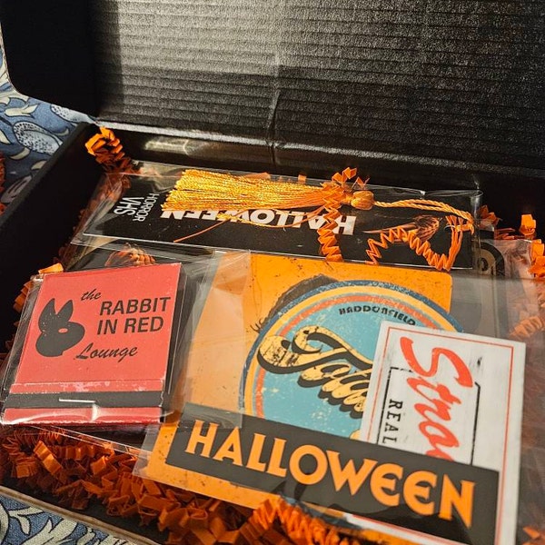 Child's Play Chucky Doll Box | Ships to You Cut, With Fold Lines Scored ...