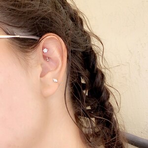 14k Solid White Gold Rook Piercing,daith Piercing Curved Prung Flower Barbell..16g..8mm - Etsy