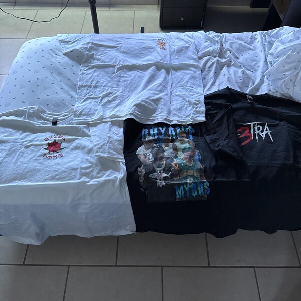 Eladio Carrión Shirt, Gift for Eladio Carrión Fan, Singer Shirt ...