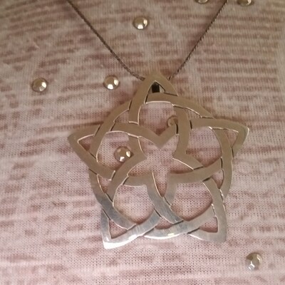 Islamic Pattern Necklace Made With Sterling Silver - Etsy