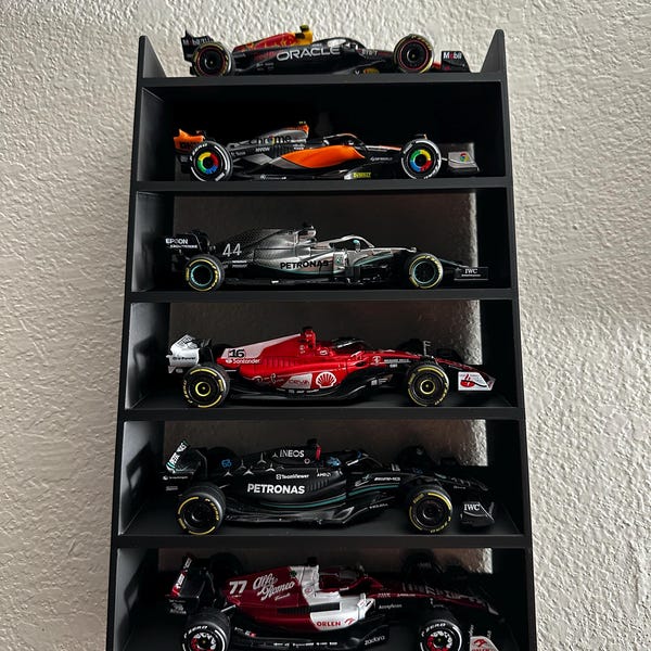 V2 6 Car Tilted Bburago 1:43 1/43 F1 Formula 1 Race Car Display Stand W ...
