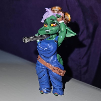 Anya Statue Model Kit by Nomnom Figures - Etsy