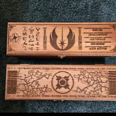 Wooden DOUBLE Lightsaber Box customizable - Etsy