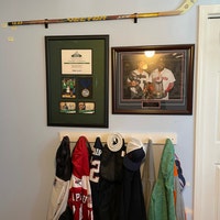 Hockey Skater Stick Wall Display Holder - Etsy Canada