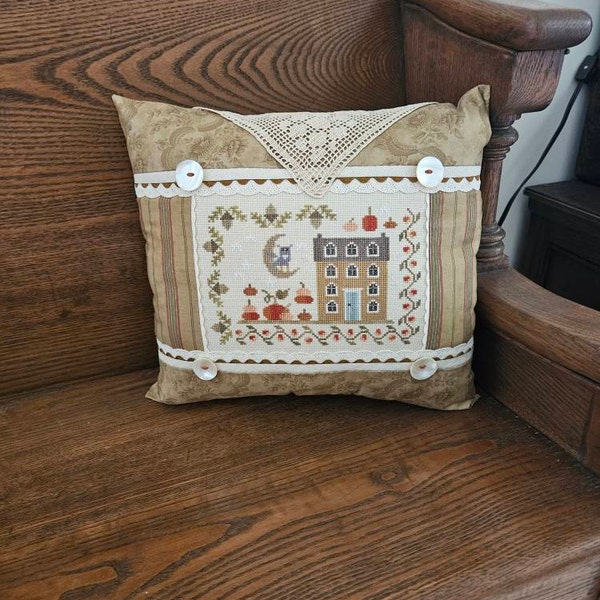 Brenda Gervais Cross-stitched SPRING Into SUMMER PILLOW on 14 Count ...