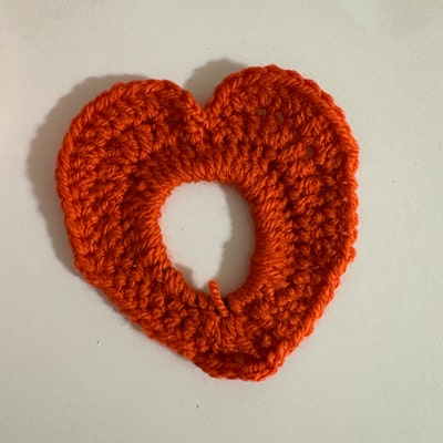 Crochet Heart Scrunchie - Etsy
