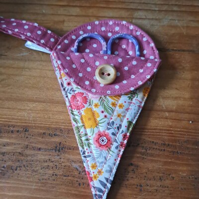 ORT Quilted Thread Catcher Sewing and Pattern Instructions/ Beginner ...