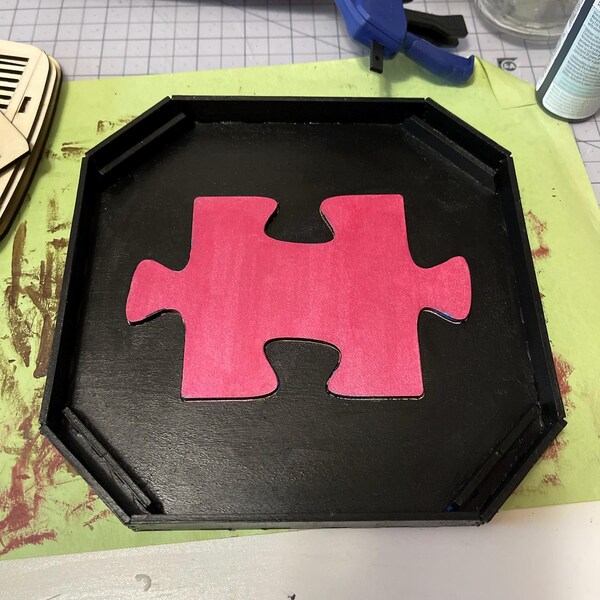 Fource-sided and Eight-sided Dice - D4 and D8 (two Sizes Each) - SVG ...