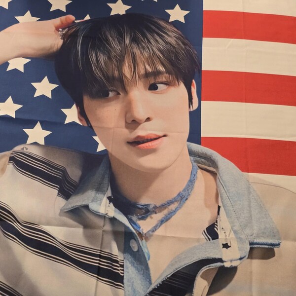 Stray Kids Felix Abs Flag Banner, Felix American Flag Tapestry, Stray ...