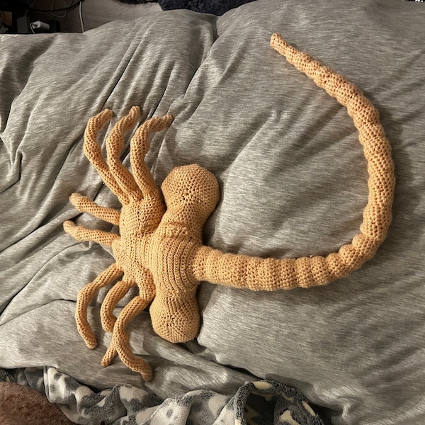 Facehugger Crochet Pattern - Etsy UK