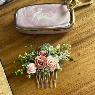 Small Flower Wrist Corsage / Bridesmaid Wrist Corsage / Prom Corsage ...