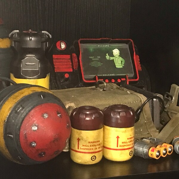 Fallout 4 Stimpak Prop/replica - Etsy