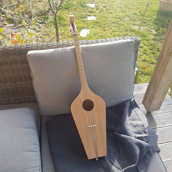 Georgian Musical Instrument Panduri by Paata Tsetskhladze - Etsy