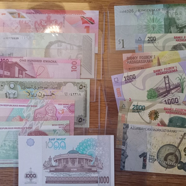 2022 Macao Set 2 Banknotes 10 Patacas Identical Serial Year of the ...