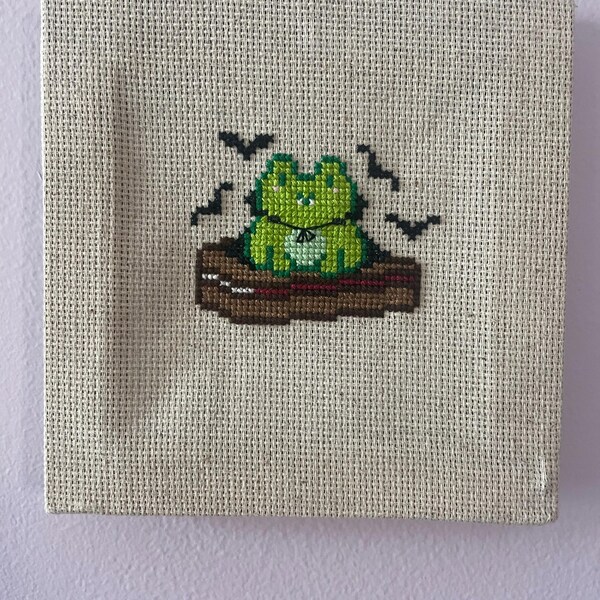 Vampire Frog Digital Cross Stitch Pattern Halloween Spooky Gothic Dark Bats Toad Dracula Witchy ...