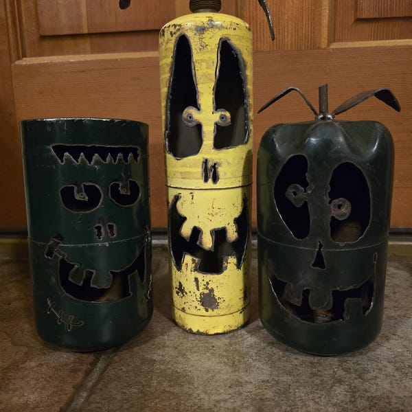 Jack the Halloween Pumpkin, Jack O Lanterns, Farmhouse, Metal Lawn ...