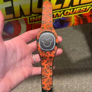 Magic Band Puck Slider for Watch Band Magic Band Puck Holder - Etsy