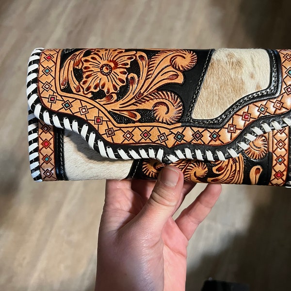 Cowhide Concealed Carry Purse Handcrafted for Functionality and Fashion ...