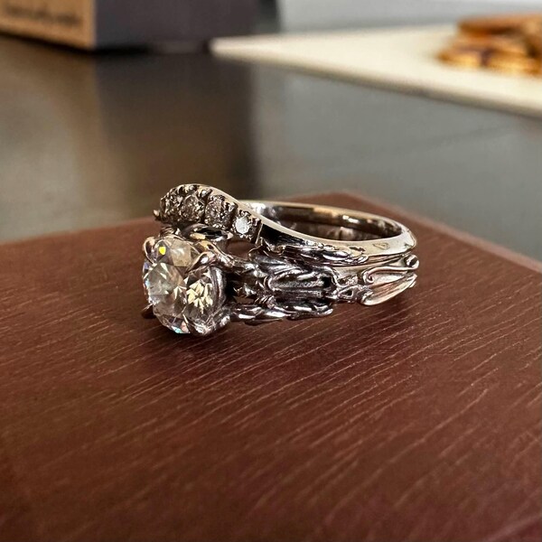 The Revolver Gunblade Fantasy Ring in Sterling Silver - Etsy