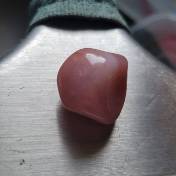 Apricot Agate Tumbled Stone - Multiple Sizes Available - Tumbled Pink ...