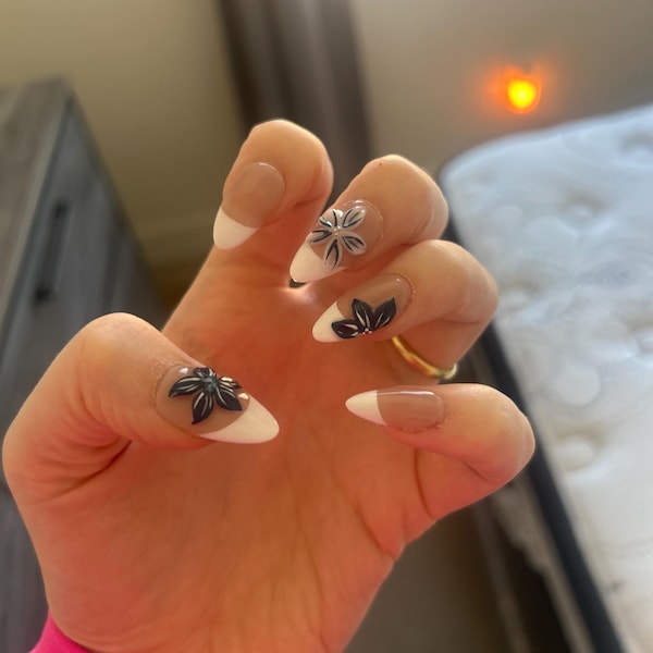 Blue and White Porcelain Nails/3d Floral Press on Nails Long Square ...