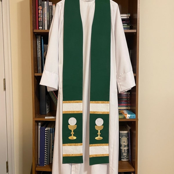 Communion Chalice W/ Host - Wine - Liturgical - Faith - Embroidered Iron on Patch - Altar ...