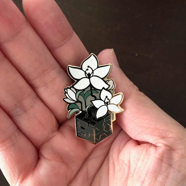 Nier: Automata Enamel Pin - Etsy