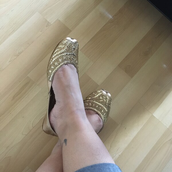 Hand Made & Hand Embroidered Leather Sandals Leather Shoe With Sequence ...