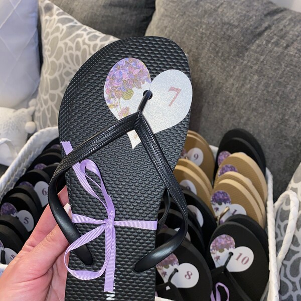 Size Tag for Flip Flops at Beach Wedding, Easy, No Knot Tying, Heart ...