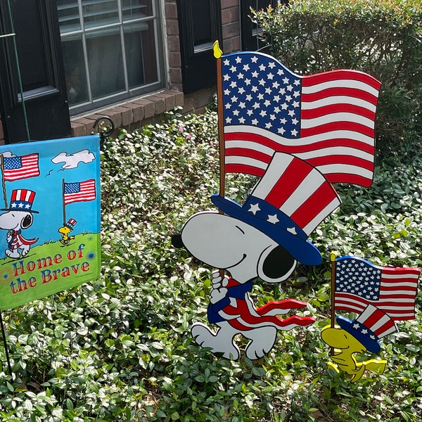 Two-sided 18 Valentine Snoopy & 7 Woodstock Hugging Heart Lawn House ...