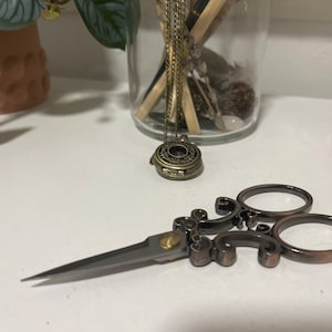 Sally Stanley Smocking Pleater Machine With Needles 24 Row Pleating ...