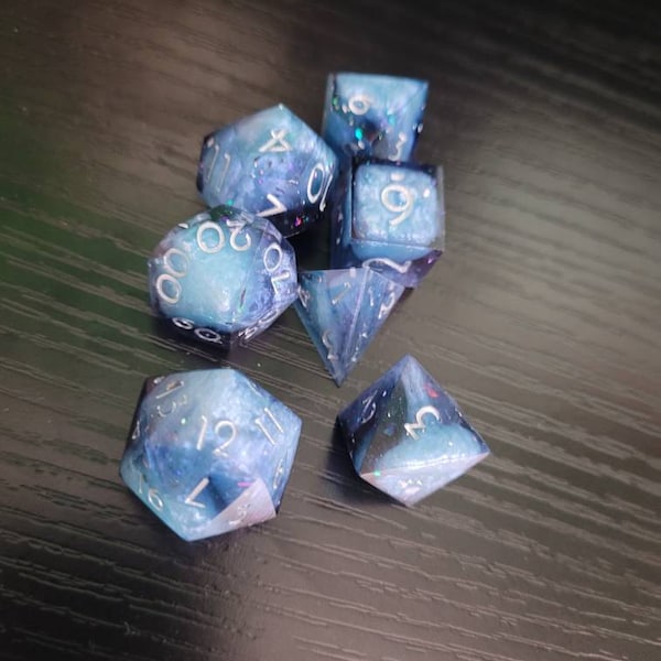Zero-one hatsune Miku Inspired Dice Set for Dungeons and Dragons ...
