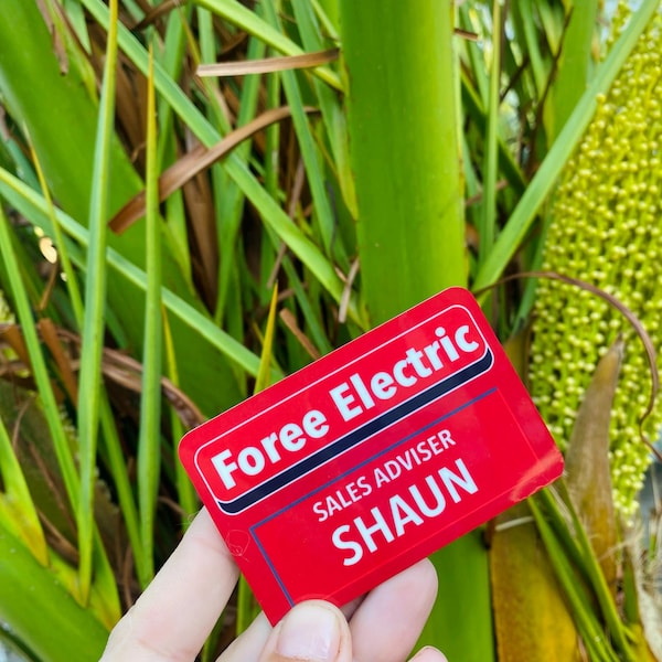 FOREE ELECTRIC Shaun of the Dead - Staff Name Badge - Novelty / Fancy ...