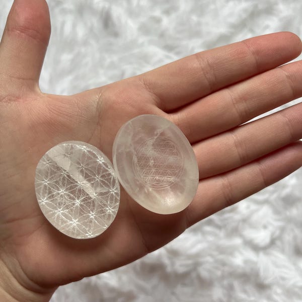 Wayfinder, Vegvisir, the Symbol of Guidance and Protection the Viking ...