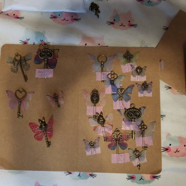 Wonderland Dragonfly Keys: Mad Hatter Tea Party Decor, Set of 8 - Etsy