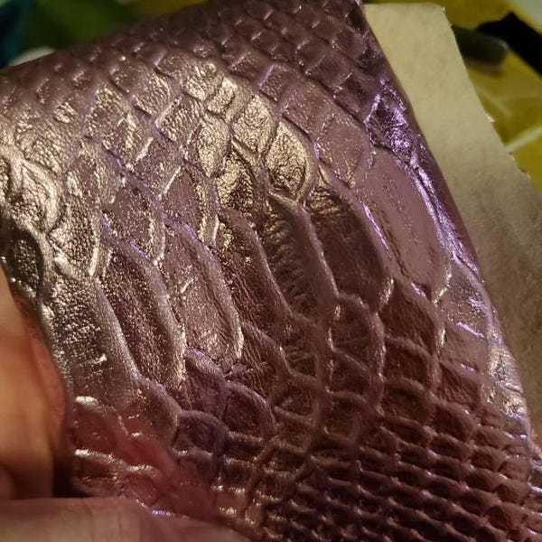 Shiny White Snakeskin Print on Lambskin 7 - 10 Sqft Embossed Scale ...