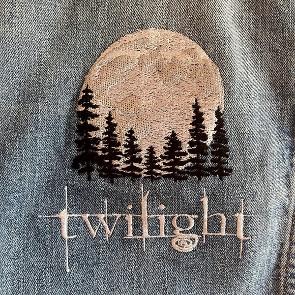 Crescent Moon and Twilight Sky Embroidery Design, Nighttime Scene, 3 ...