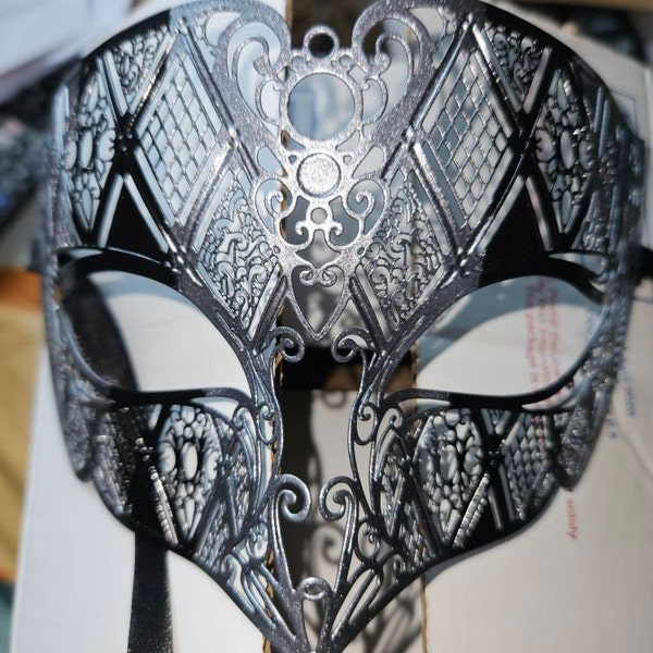 Abstract Venetian Mask Masquerade Jester Mask Gold and Black - Etsy