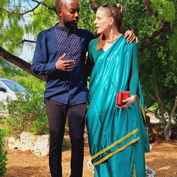 Mushanana in Peach Floral Pattern Umukenyero Umucenyero Umwitero ...