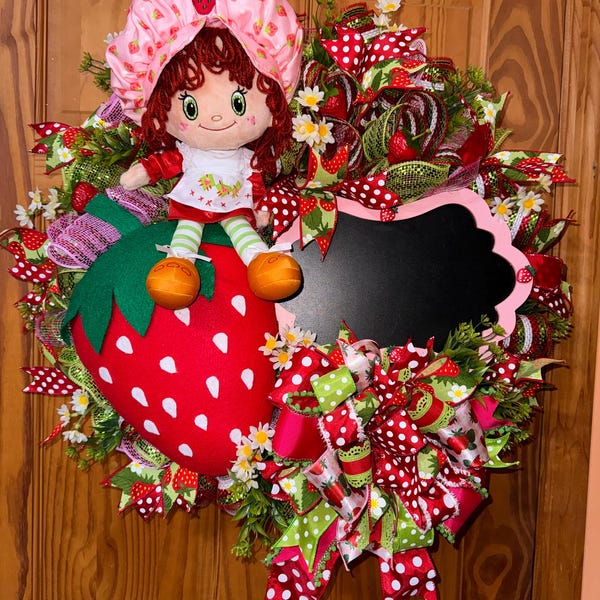 Strawberry Wreath Attachments Strawberry Decorations Fruit Wreath ...