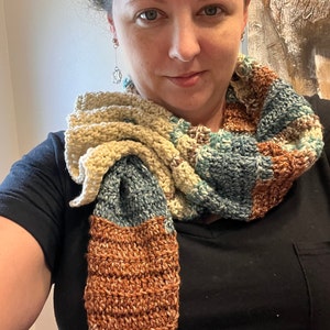 Keyhole Scarf KNIT PATTERN Beautiful Scarf Gift for Her - Etsy UK