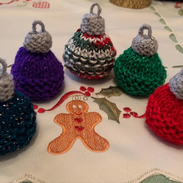 PDF KNITTING PATTERN Mini Christmas Baubles Ferrero Rocher Cover ...