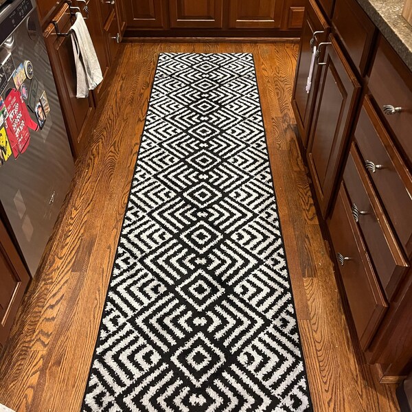 Custom Size Hallway Runner Rug, Extra Thick, 31 Inch Wide X Your Choice ...