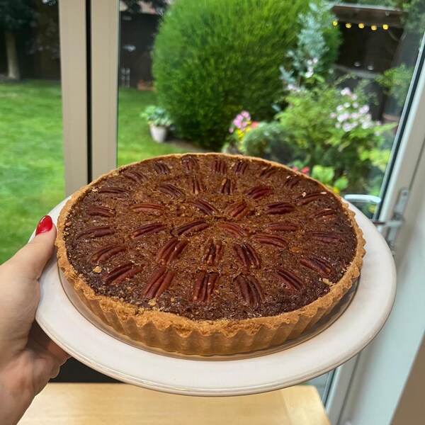 Large Party Quiche - Etsy UK