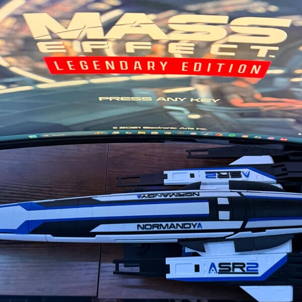 Destiny Ship With Seeder Model | Stargate SGU Series Collectible - Etsy