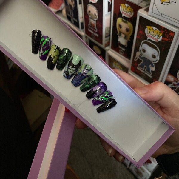 Hand Painted Ice Cream Sundae Press-on Nail Set - Etsy