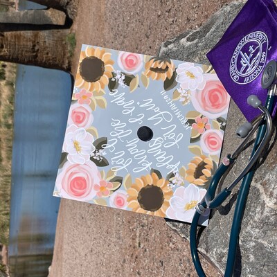 Customizable Floral Grad Cap Decoration Self-adhesive Sunflower Florals ...