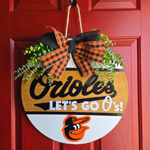 Bluey Cartoon Door Hanger Wreath - Etsy